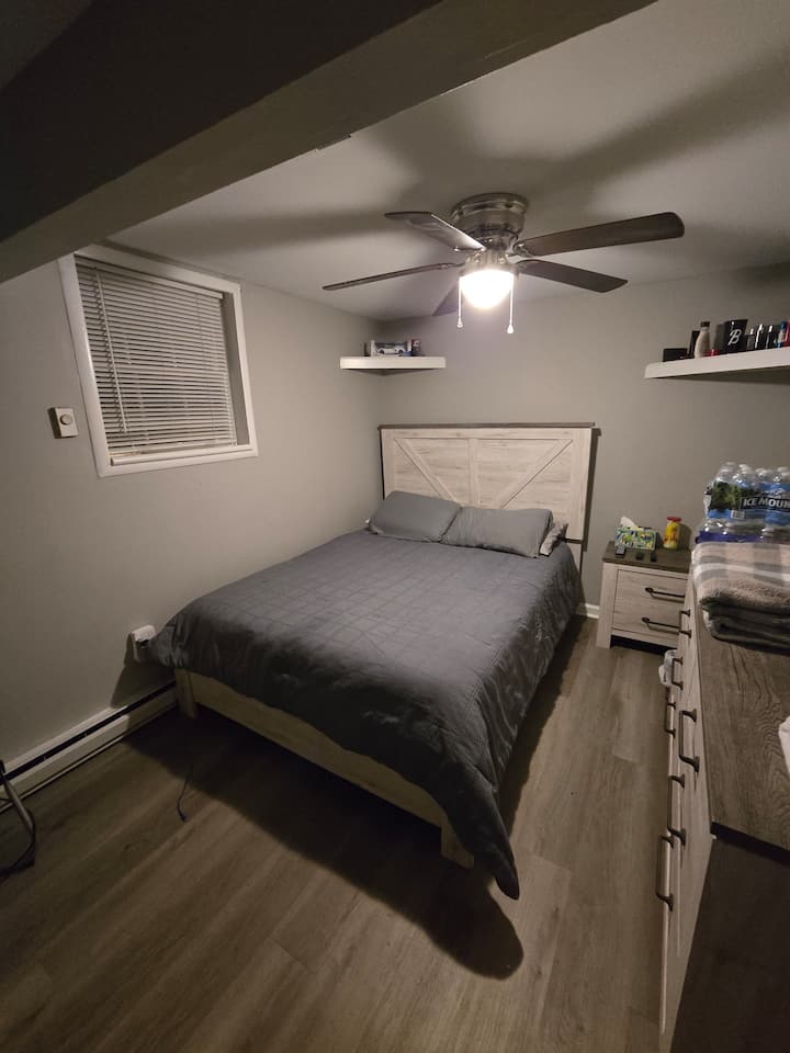 Spacious Cozy Quiet Private Room In 5br Home - Frederick, MD