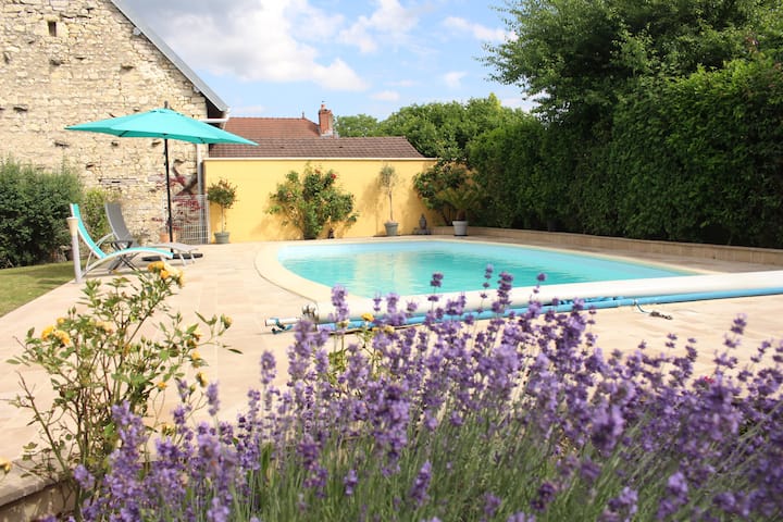 Hébergement Avec Piscine.
L'escale Cirésienne - Arc-sur-Tille