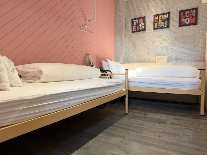 府城青旅雙人房-雙床 - Tainan City