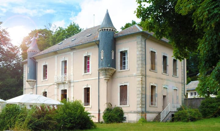 Château Nature Et Bien-être – Jacuzzi, Sauna, Parc - La Salvetat-sur-Agout