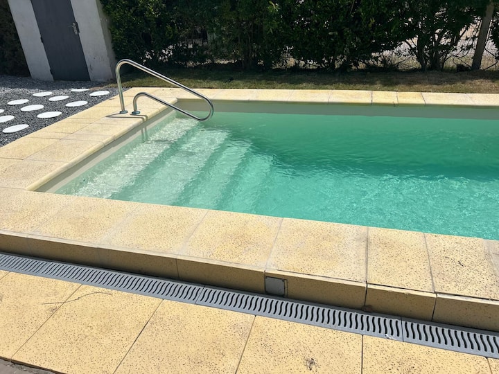 Apartamento Monoambiente 5 Pax Piscina Compartida. - Uruguay