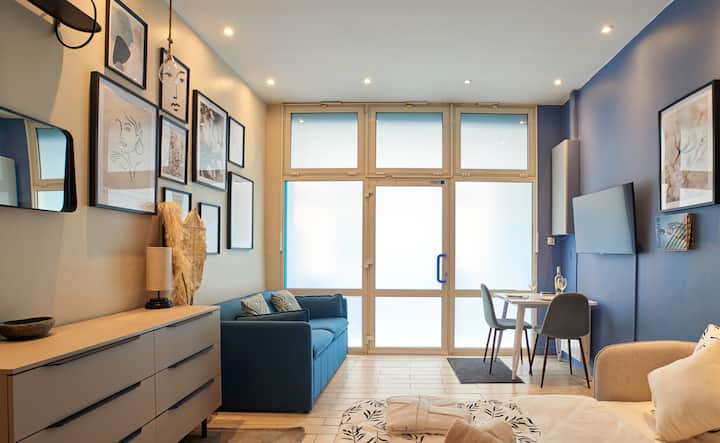 Nouveau -Boutique Appartement Avec Sauna & Jacuzzi - Paris