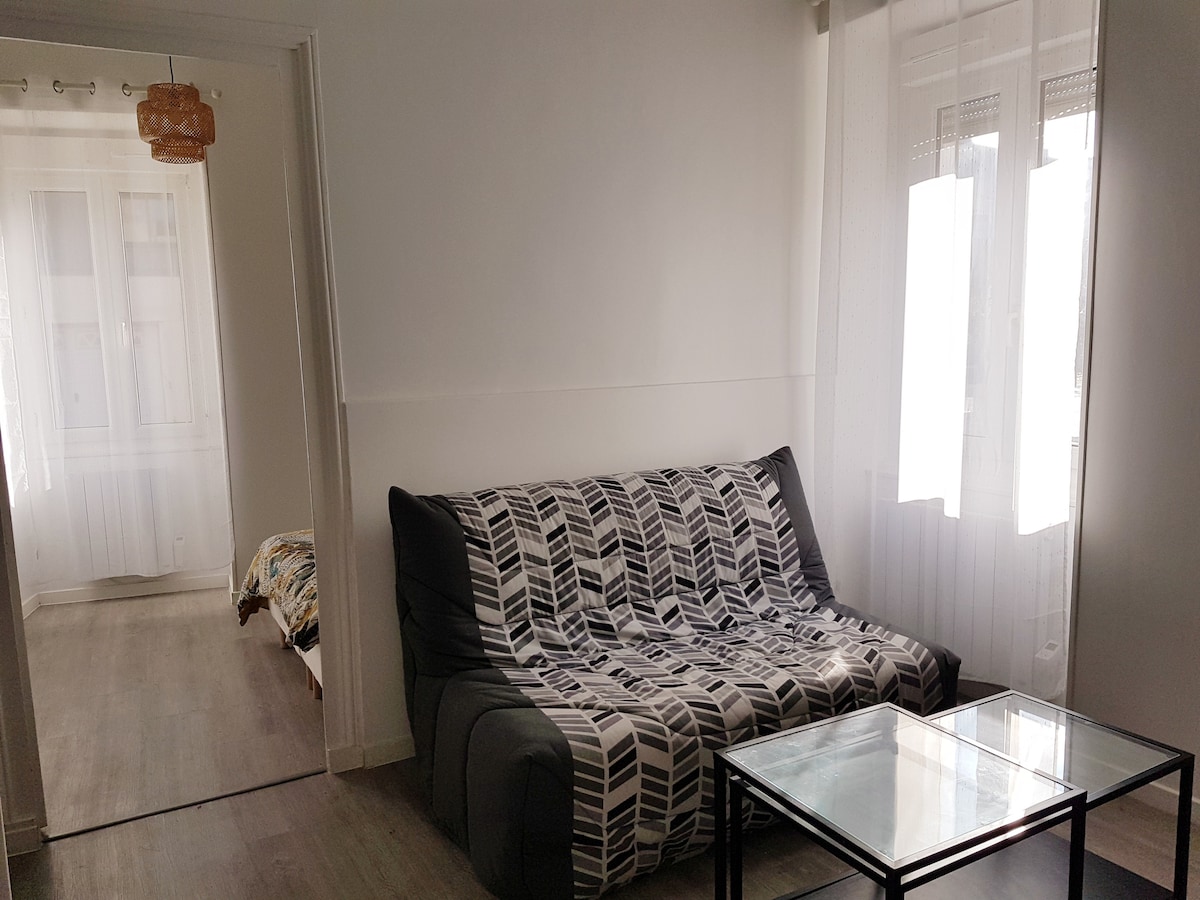 Charmante 2-Zimmer-Wohnung in der Nähe des Stadtzentrums - Wohnungen ...