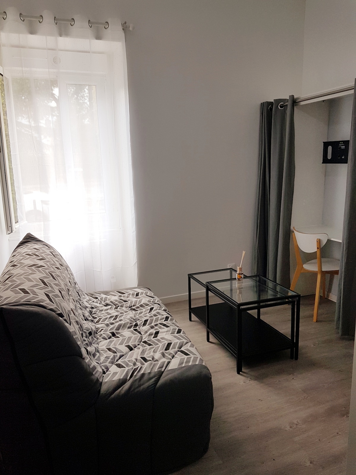 Charmante 2-Zimmer-Wohnung in der Nähe des Stadtzentrums - Wohnungen ...