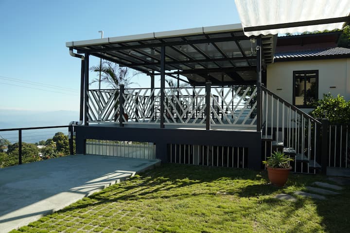 The Lookout At Alegria : Panoramic Views - El Salvador