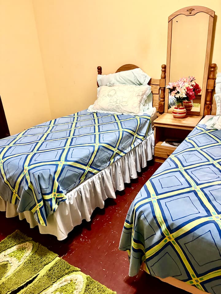 Lovely Room In A Guest House On Jameson. Room2 - Empangeni