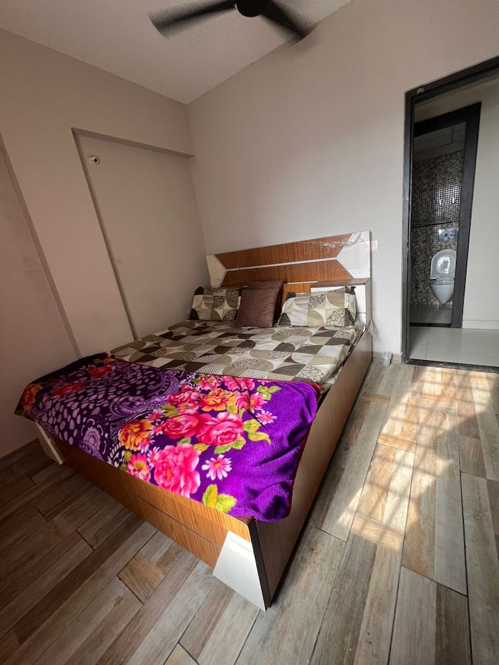 Warm & Cozy Home Away From Home Peaceful City Flat - Gwalior