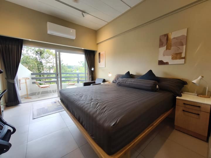 Newly Renovated Stylish Condo On The Beach - Ko Samet