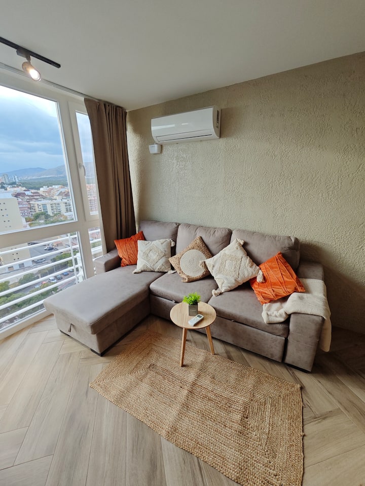 Estudio Com La Vista Al Mar - Benidorm