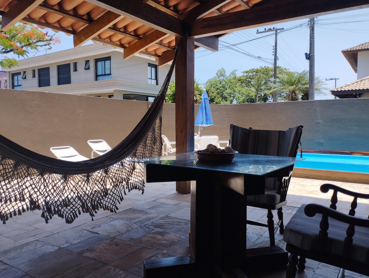 Casa de praia, diferenciada, 100 metros do mar - Casas para Alugar em ...