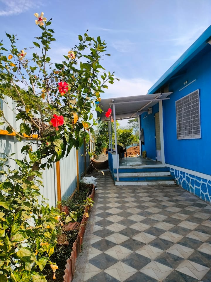 Unwind, Rejuvenate At Small Yet Cozy Private Farm. - Matheran