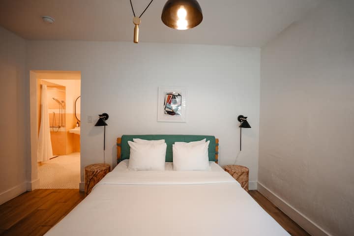 1-bed Modern Suite W/ Living Room | Downtown - 溫特帕克