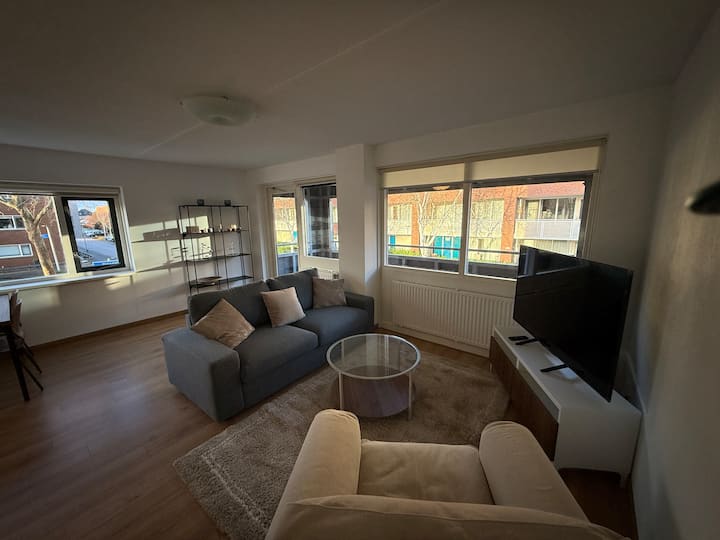 Stylish Modern Apartment Near Sea, Flowers &Cities - Leiden