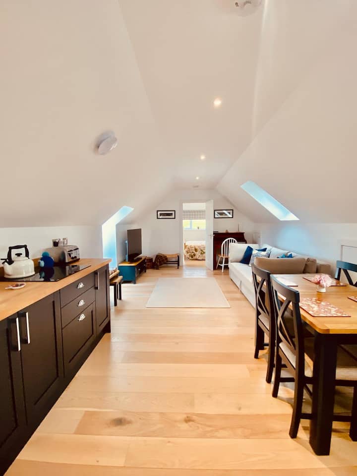 Modern Countryside Haven Near Loch Leven, Kinross - Kinross