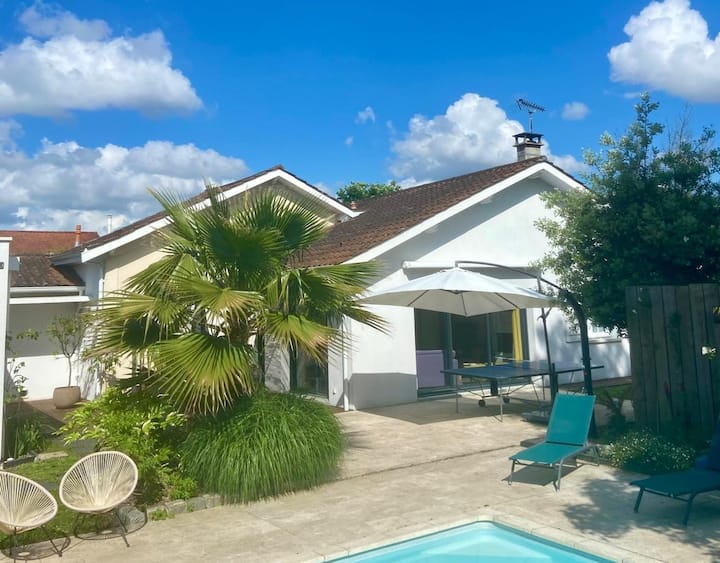 Maison Avec Piscine – Idéale Familles & Groupes - Bordeaux