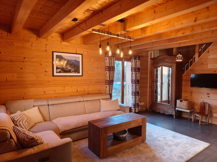 Le P'tit Chamois, Chalet Paisible Et Chaleureux - Moûtiers