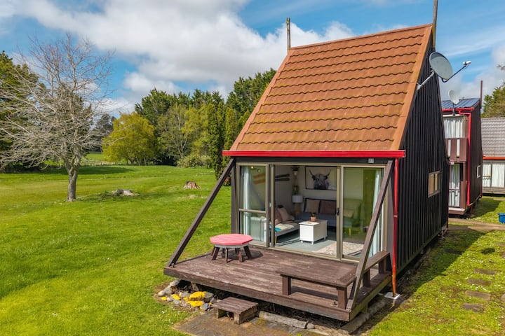 Chateau Petit, Great Location, Great Views - Ohakune