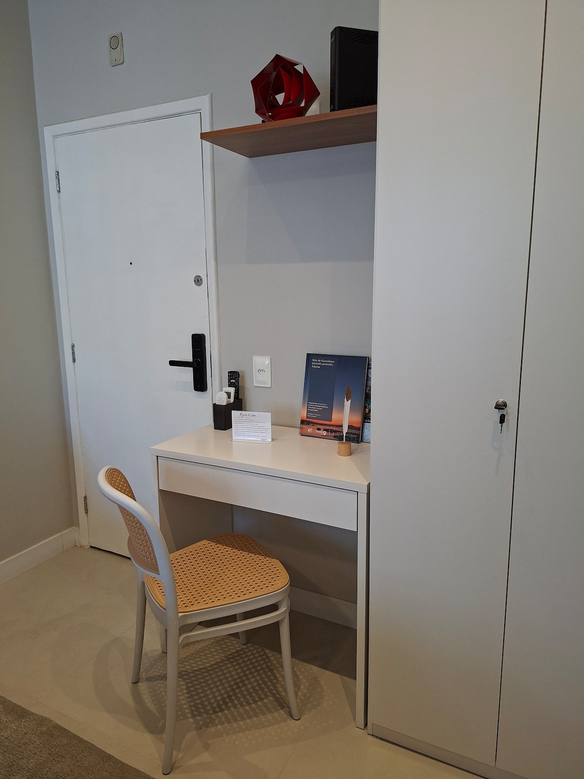 Carioca Studio in Flamengo - one block from the beach - Flats for Rent ...