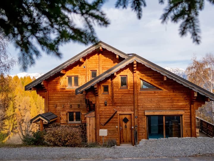 Chalet Au Cœur D'une Station De Ski Familiale - Saint-Jean-de-Maurienne