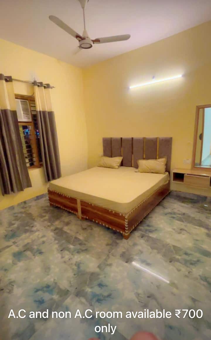 Ac And Non Ac Room Available With Restaurant 24/7 - Roorkee