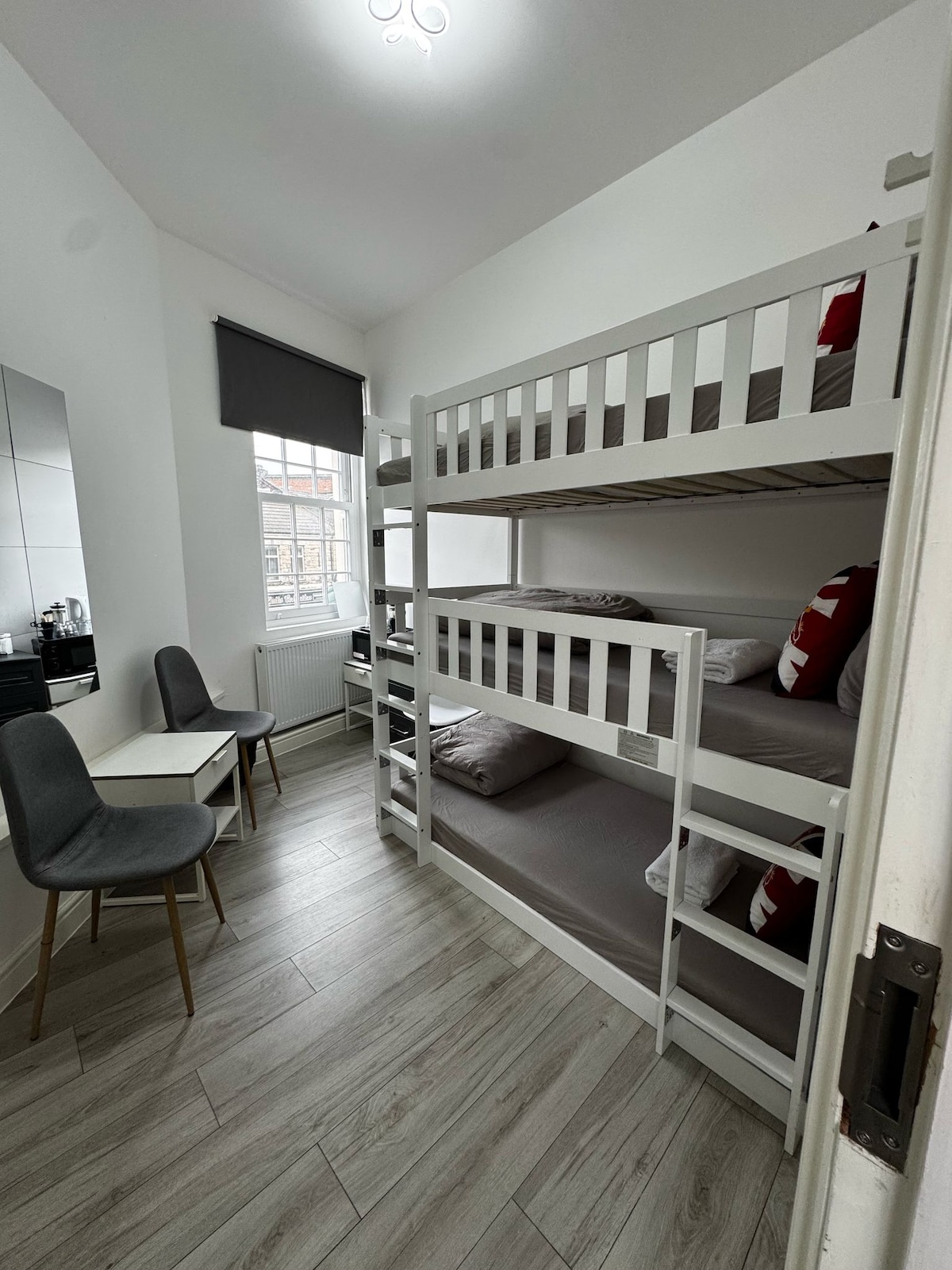 Trio Den in Zone 2 - Willesden Green - Apartments for Rent in Greater ...