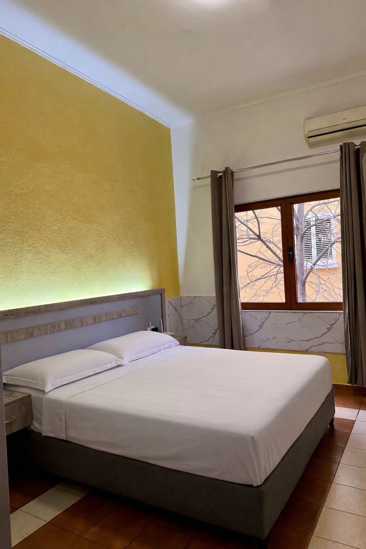 Villa In Center Tirana - Free Parking - Tirana