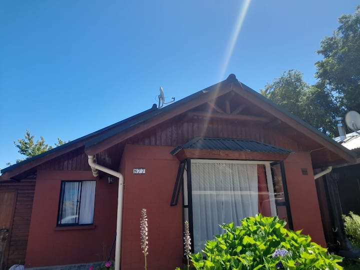 Arriendo De Acogedora Casa En Pucón - Pucón