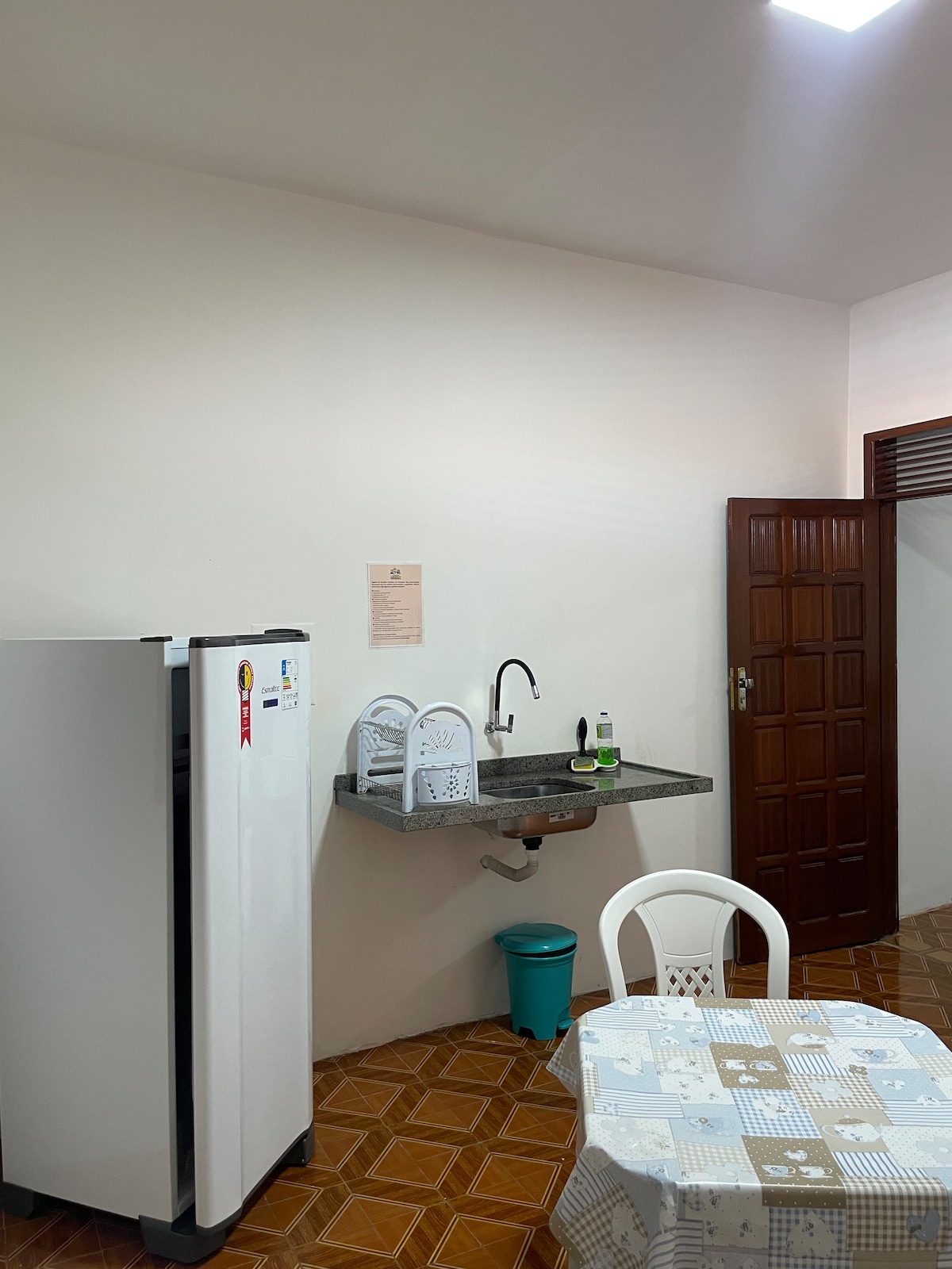 Apt 05 | Arrière-cuisine, air et centre – Caminho da Promessa ...