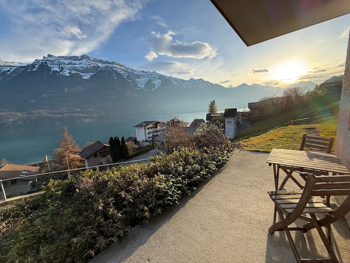 Lake & Mountain Retreat | Lake Brienz / Interlaken - Iseltwald