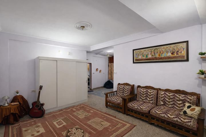 Gharsa Homestay - Gwalior