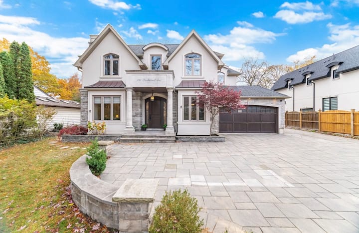 Parkland Lakehouse - Oakville