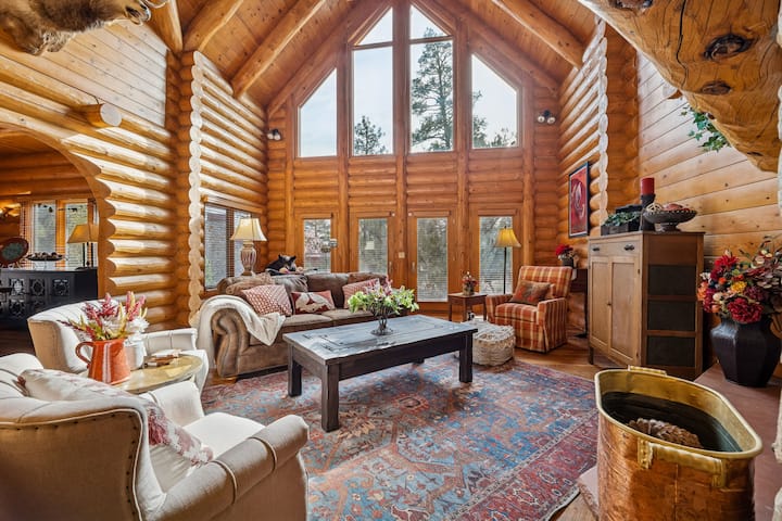 Rare Ultra-luxury Torreon Log Cabin - Show Low, AZ