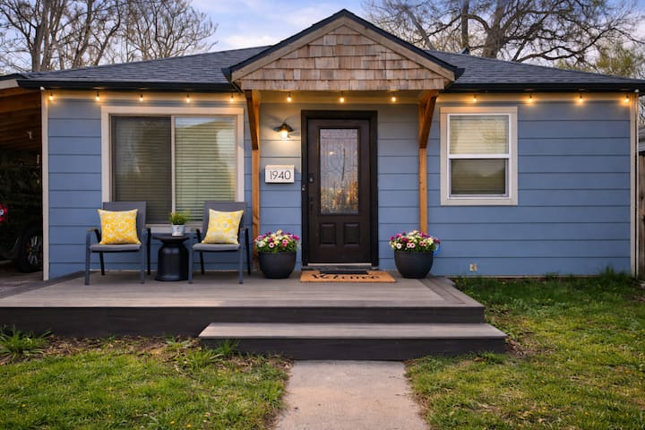 Sunnyside Stay | Modern 2br Home | Heated Patio - Denver, CO