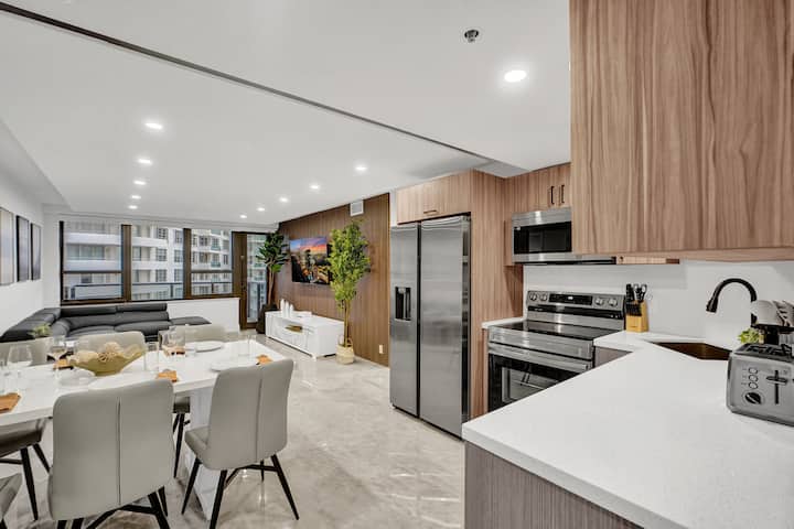 Modern 3br Condo | Pools, Gym & Sauna 1407 - Miami Beach, FL