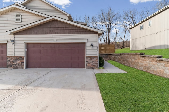 Home Away From Home 2 Close To Kci Airport, Weston - Platte City, MO