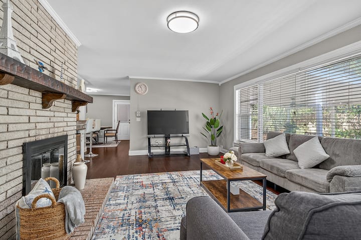 Salt & Sand Fwb | Walk To Beach & Playground - Fort Walton Beach, FL