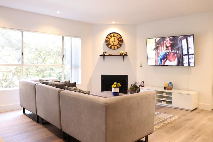 Weho Place By Sunset Plaza And Melrose Place - West Hollywood, CA