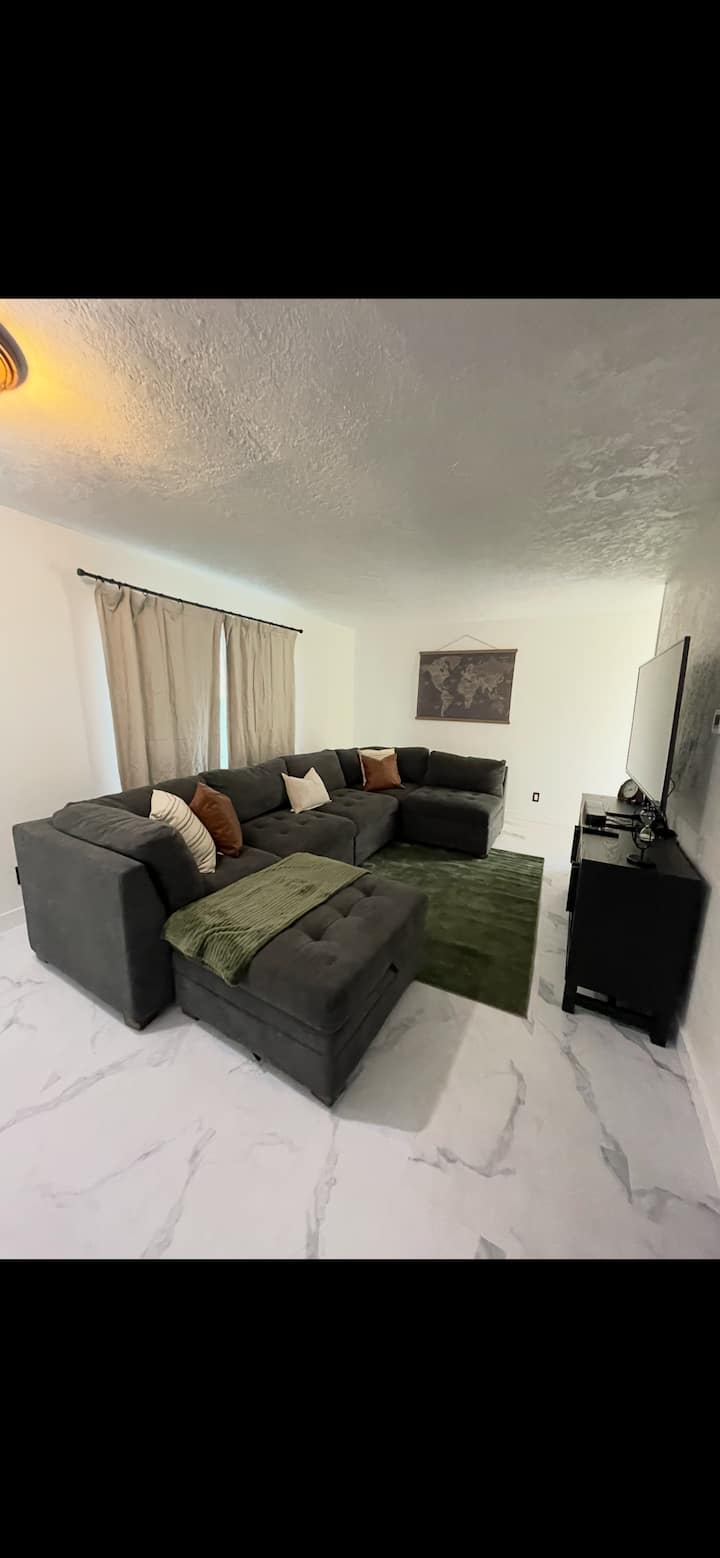 The Mono Retreat - West Valley City, UT