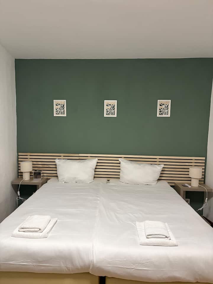 Apartment Für 3 In Itzehoe | Eigene Küche & Bad - Itzehoe