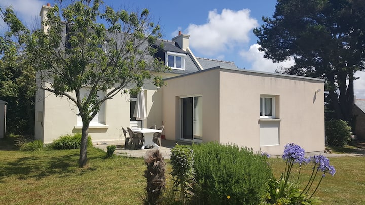 Charmante Maison Proche De La Mer à Trevou- - Trélévern