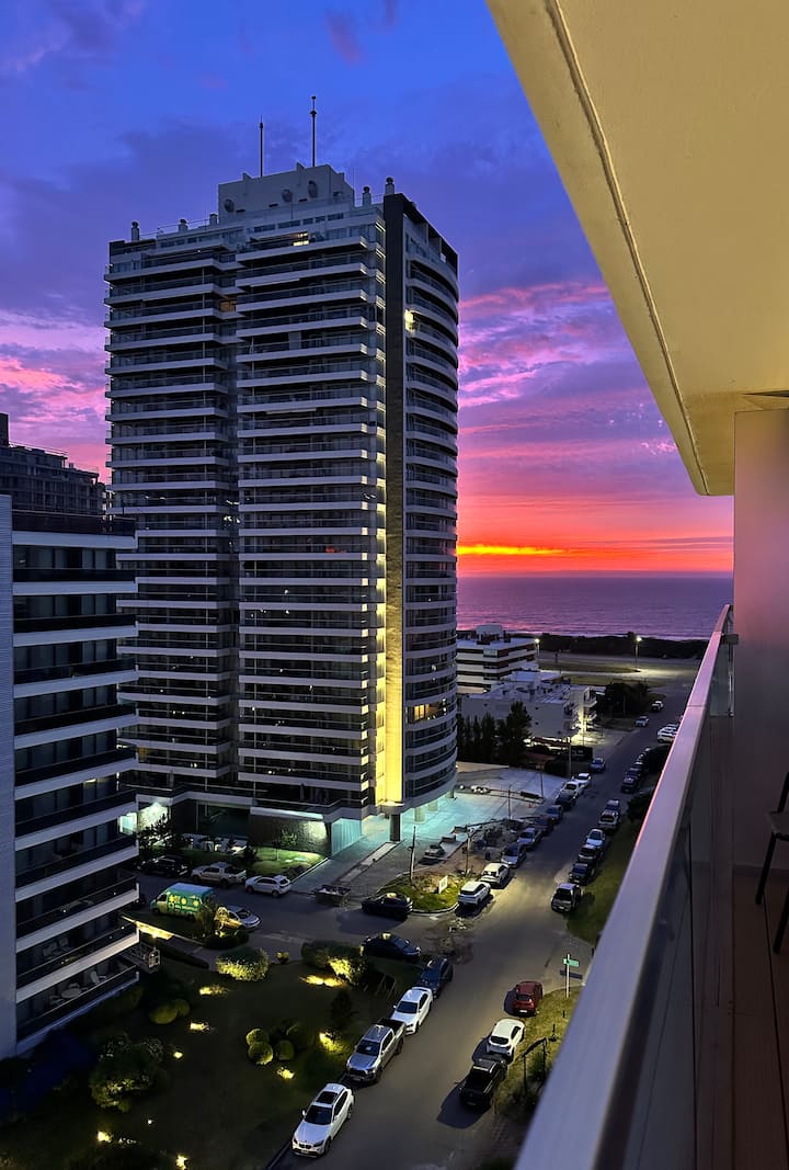 Luminoso Apartamento Punta Del Este Full Amenities - Punta del Este