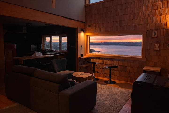 Cabaña Con Vista Panorámica Al Fiordo De Castro - Chile