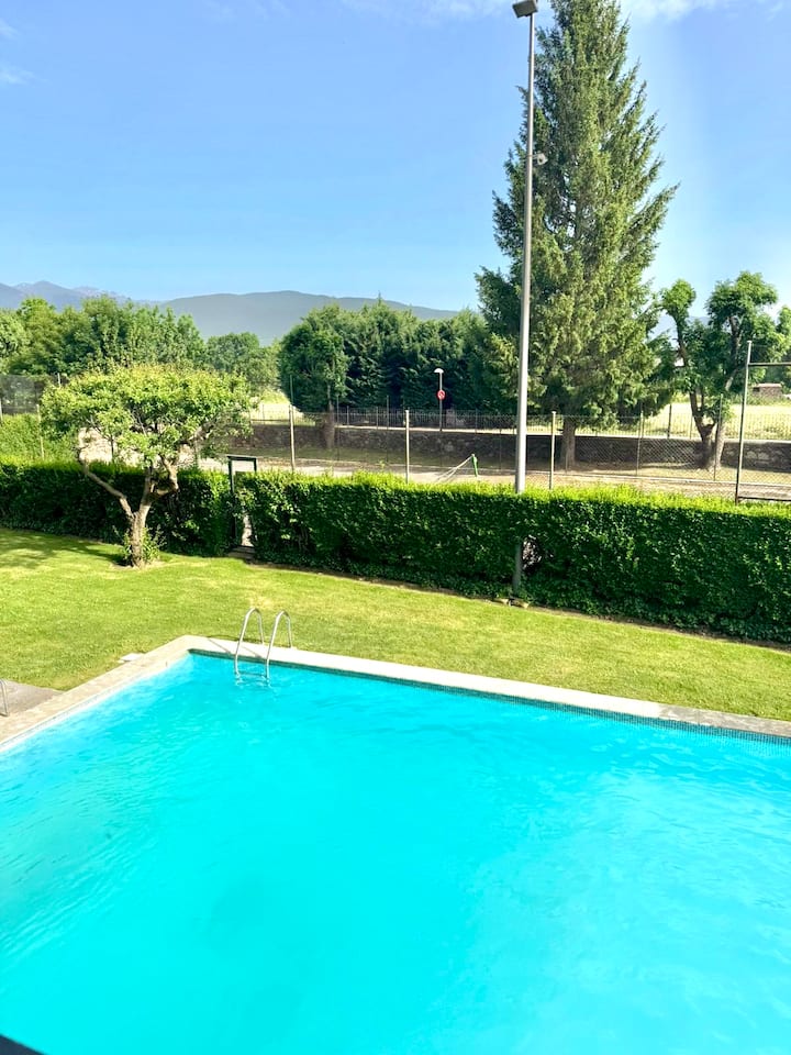 Cal Querol Llivia 3 Piscina, 3 Habitacions, 2banys - Bourg-Madame