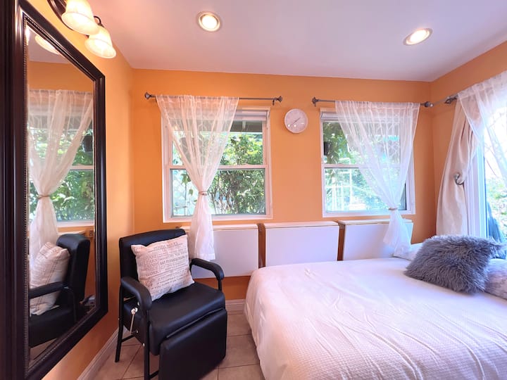 Backyard Cottage | A Private Mini-studio - Hacienda Heights, CA