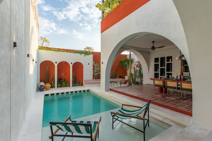 Brand New Stylist Bauhaus Villa In Canggu - Canggu