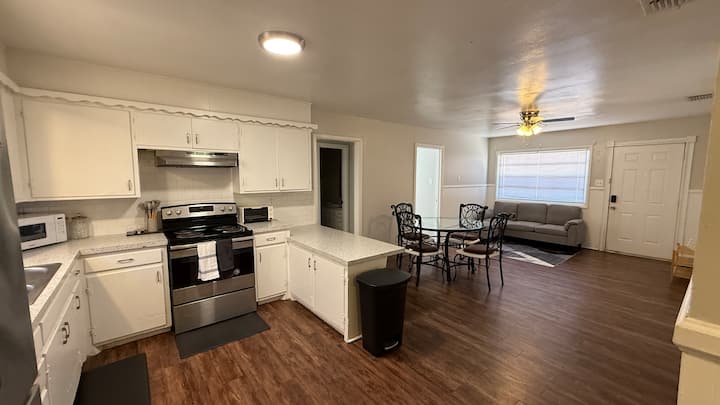 The Hideaway - Lubbock, TX