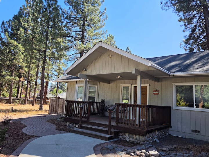 Lazy Vear Lodge - Chester, CA