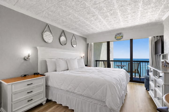 Ocean Front Escape At Compass Cove - Myrtle Beach, SC