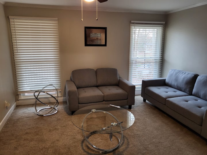 A Charming Bungalow In Douglasville, Georgia. - Douglasville, GA