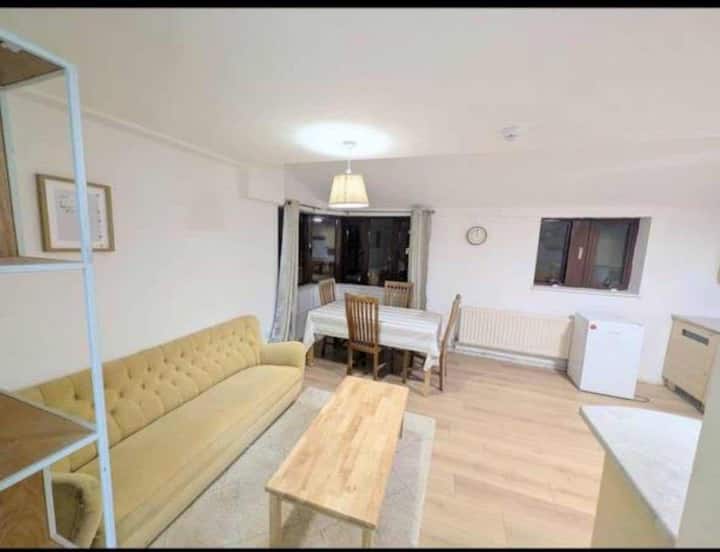 Elegant West Brompton Flat | Central West London - Chelsea